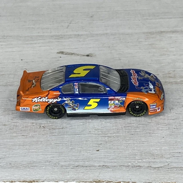 ACTION 2002 TERRY Labonte #5 Kelloggs Looney Tunes Rematch 1:64 EUR 10 ... ACTION 2002 TERRY Labonte #5 Kelloggs Looney Tunes Rematch 1:64 EUR 10 ...