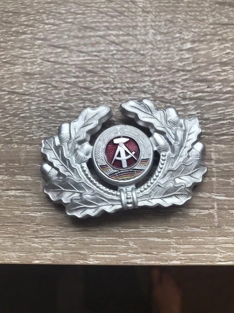 GENUINE NVA DDR East German Army Officers Cap Badge £2.50 - PicClick UK