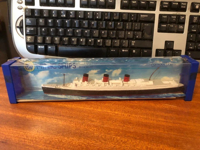 HORNBY MINIC SHIPS 1/1200 Scale Famous Liners M703 - RMS Queen Mary ...
