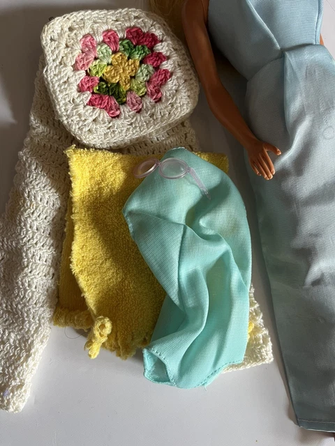 VTG 1971 MATTEL Malibu Barbie Doll-Japan-W/Towel And Sunglasses-Nice ...
