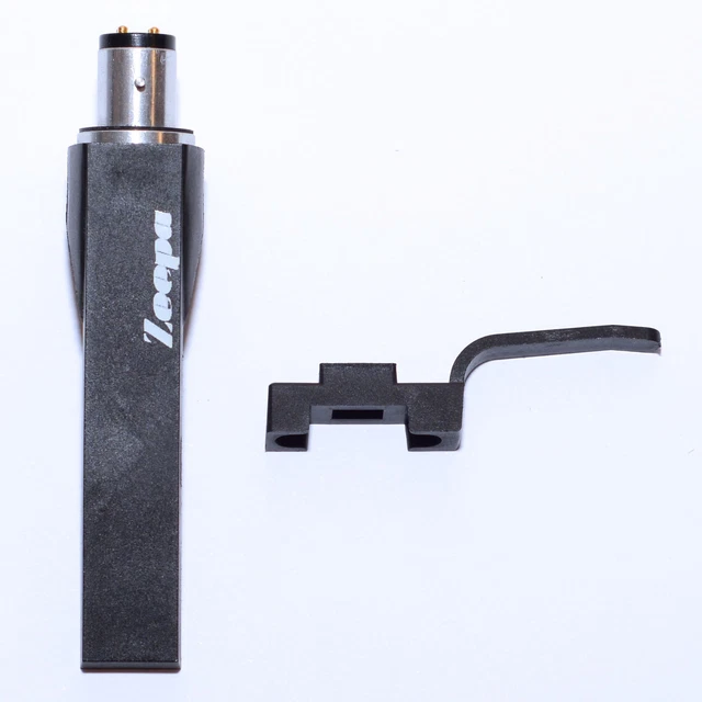 LIGHT WEIGHT ZEEPA headshell with SME-type mount in excellent condition ...