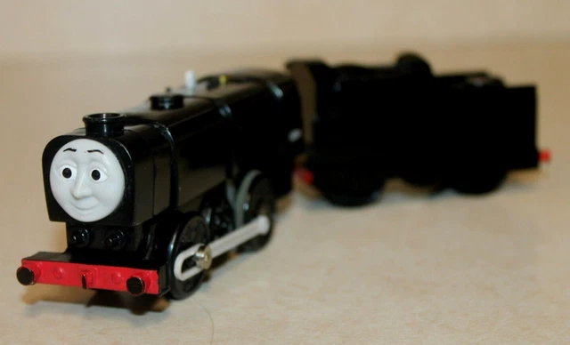 THOMAS & FRIENDS "NEVILLE" 2006 TrackMaster Motorized Train HiT Toy ...