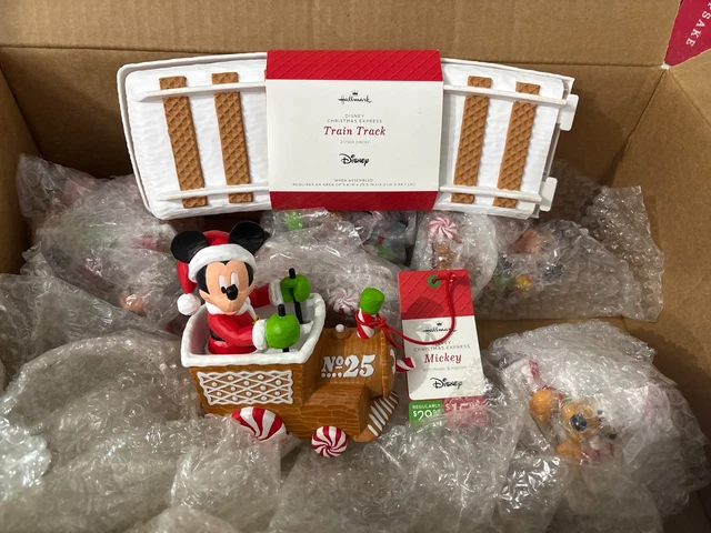 NEW 2016 DISNEY Christmas Express Train Set of 5 with TRACKS Hallmark ...