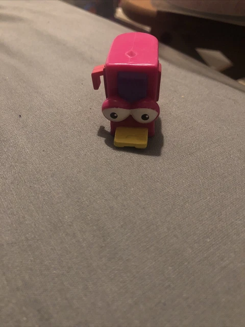 HANDY MANNY RARE Disney Junior - Tape Measure - Tool Figure Toy Purple ...