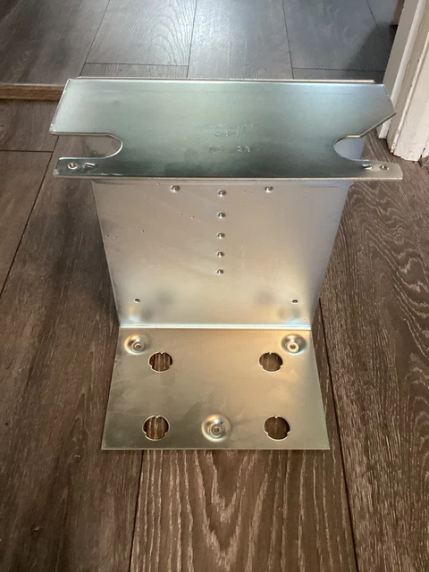 DOMESTIC GAS METER Floor bracket With Uni-slot Wall Bracket Complete. £ ...