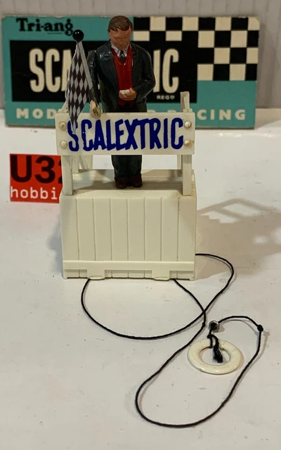 SCALEXTRIC F303 STARTER On Rostrum EUR 51,62 - PicClick DE