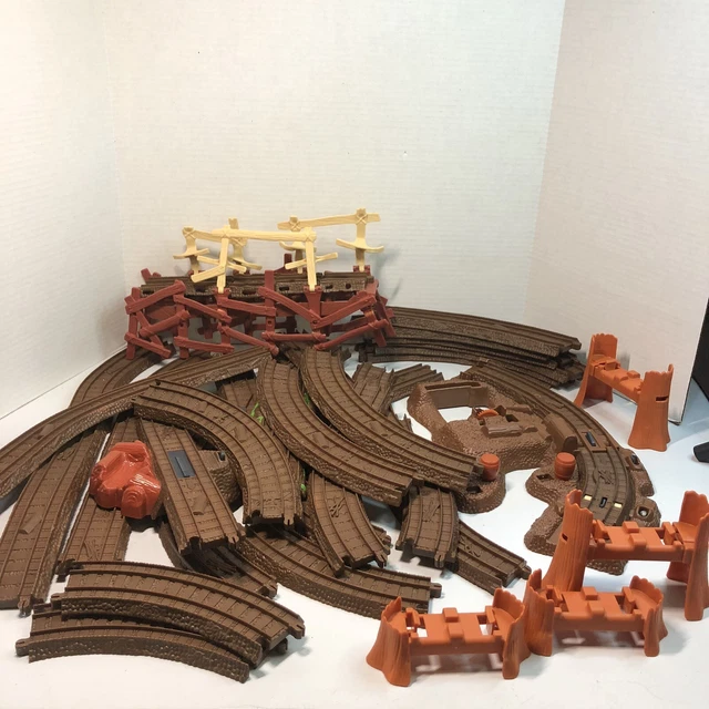 THOMAS & FRIENDS Shake Bridge Trackmaster & Zip Zoom Adventure ...