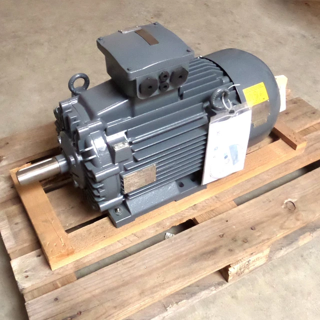 SIEMENS SIMOTICS XP NSP-Motor 1MD5165-1BD60-4AA1-Z NOV EUR 4.499,00 ...