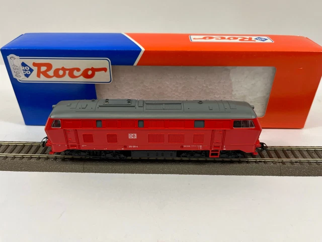 ROCO HO 63490 Diesel Locomotive 215 126-4 AC Top Condition £49.54 ...