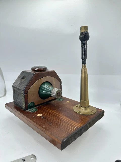 LIVE STEAM STATIONARY Dynamo Lucas Vintage Model With Lamp £40.00 ...