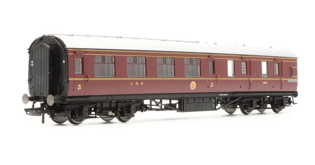 HORNBY PRE-OWNED R4232 LMS Standard Period 3 Corridor Brake 3rd Class ...