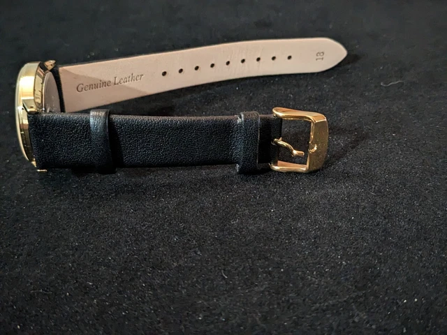 OROLOGIO ANALOGICO VINTAGE Timex Tono Oro NUOVO Cinturino in Vera Pelle ... OROLOGIO ANALOGICO VINTAGE Timex Tono Oro NUOVO Cinturino in Vera Pelle ...