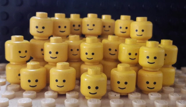 GENUINE VINTAGE LEGO Classic Standard Grin Smile Minifigure Head with ...