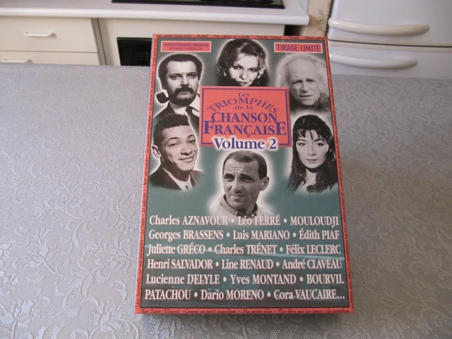 COFFRET 20 CD& Les Triomphes De La Chanson Française COFFRET 20 CD& Les Triomphes De La Chanson Française