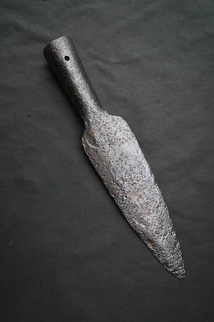 ANTIQUE 16TH/17TH CENTURY forged iron spearhead -lance £274.90 ...