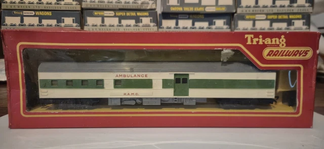 VINTAGE TRI-ANG RAILWAYS R248 OO Gauge RAMC Ambulance Coach £17.22 ...