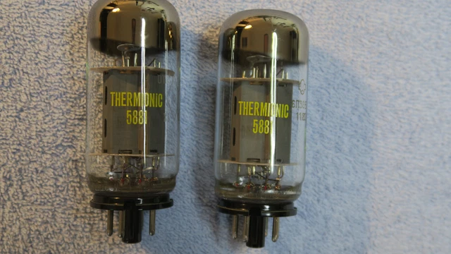 2 TUBI 5881/6L6WGC, NOS, inutilizzati, in IMBALLO ORIGINALE EUR 32,00 ...