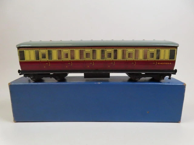 HORNBY DUBLO 32014 D11 Corridor Coach B.R. Brake/Third (E.R.), OO, VNMB ...