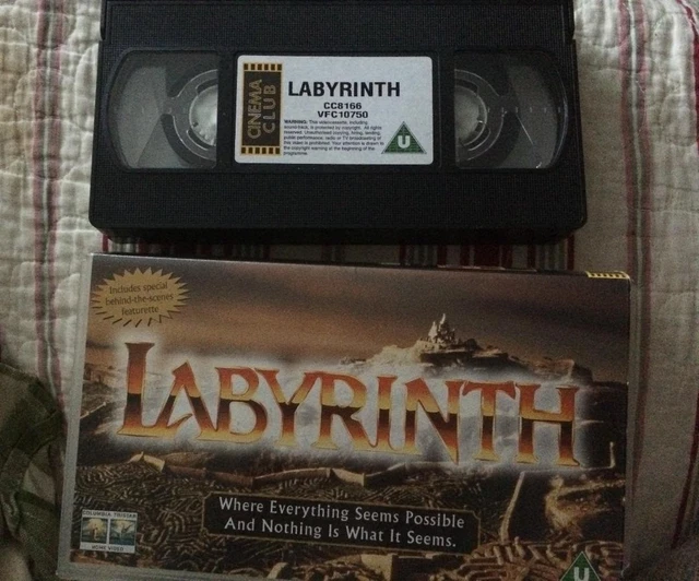 LABYRINTH. VHS CASSETTE Video. David Bowie, Jennifer Connelly. 1986 £5. ...