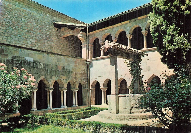 83 FREJUS LE Cloitre Et Le Puits EUR 5,00 - PicClick FR