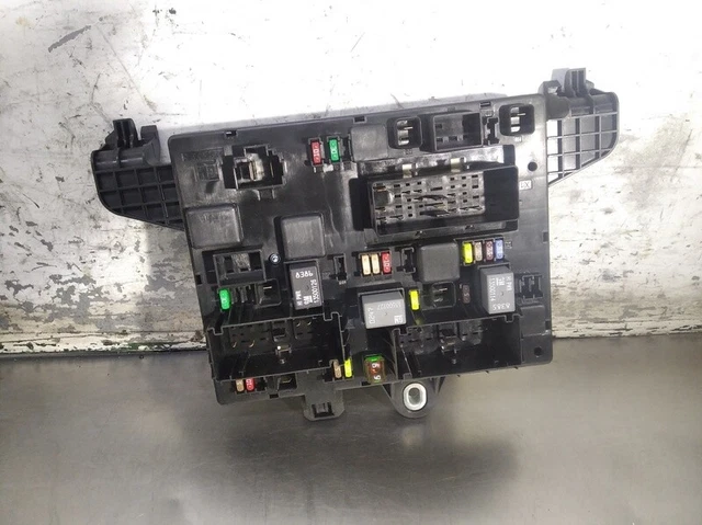 365927271 BOITIER PYROTECHNIQUE pour OPEL ASTRA J LIM. 2009 384910 EUR ...