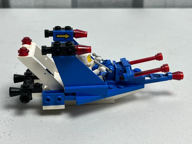 LEGO 6845 COSMIC Charger Vintage 1986 Classic Space Futuron Loose $50. ...