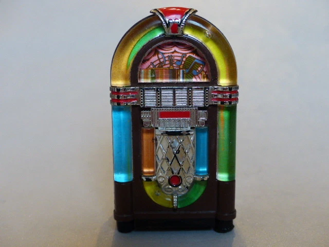 MUSIC BOX JUKEBOX als Feuerzeug Lighter schwer 1988 Beetland Japan EUR ...