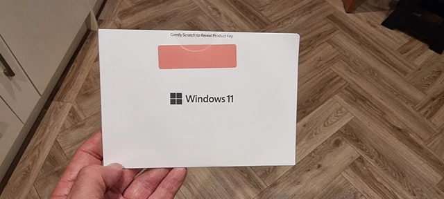 MICROSOFT WINDOWS 11 Pro Media Disc No LICENCE (FQC-10528) £12.99 ...