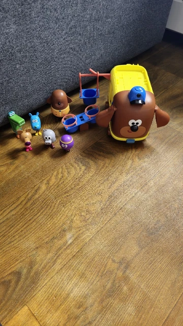 CBEEBIES HEY DUGGEE Adventure Bus Playset With Character Toys £12.00 ...