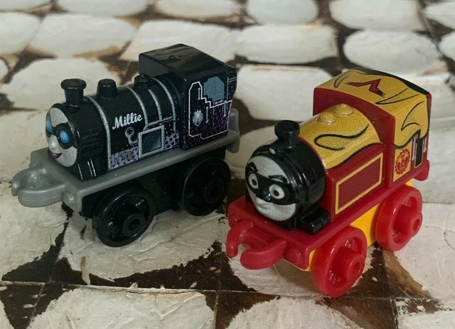 2 TRAINS THOMAS the Tank Engine Minis DC Villains Catwoman Millie Super ...