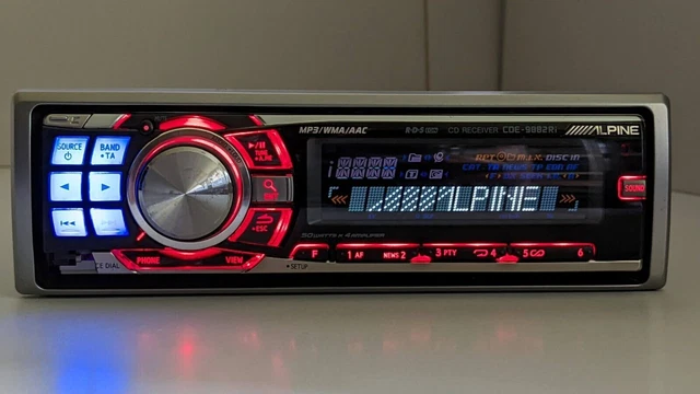 ALPINE CDE-9882RI USB Aux-In Cd Mp3 Wma Récepteur Cd Autoradio 4 X ...