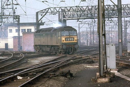 ORIGINAL COLOUR SLIDE of D1675 BR class 47 diesel loco £2.99 - PicClick UK