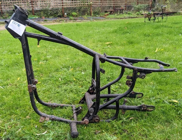 BSA HORNET A65 starting point frame and engine with NOVA to register £ ...