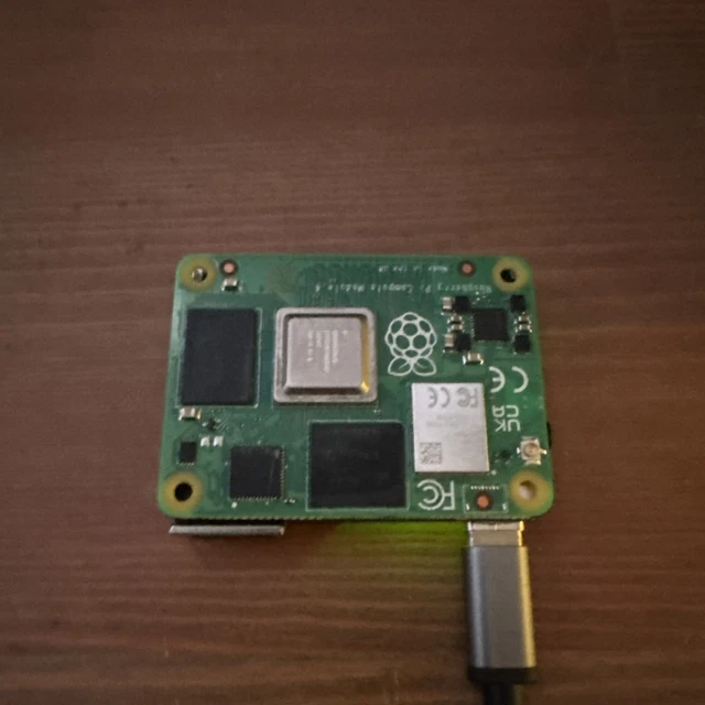 RASPBERRY PI COMPUTE Module 4, 8GB 16gb EMMC Wifi CM4108016 + Waveshare ...