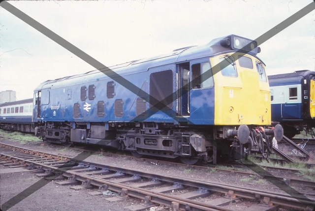 RAILWAY LOCOMOTIVE 35MM Slide – Class 25 072 Sitting At Haymarket Depot ...