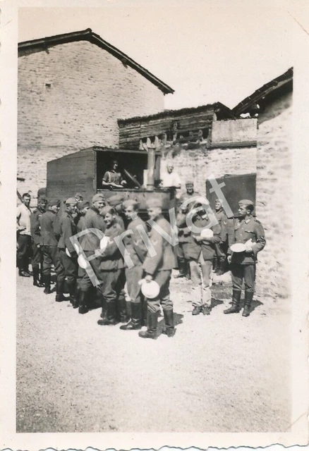 PHOTO WW2 FIELD kitchen lunch break Wehrmacht soldiers M1.08 £35.28 ...