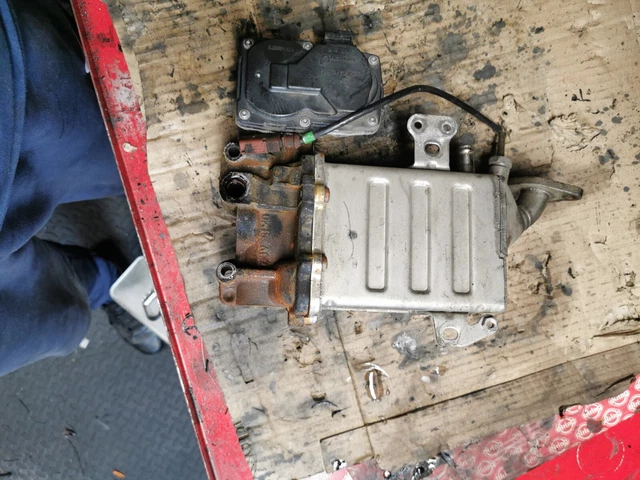 VW T6 EGR valve / cooler 04L-131-512-CF EUR 190,87 - PicClick DE