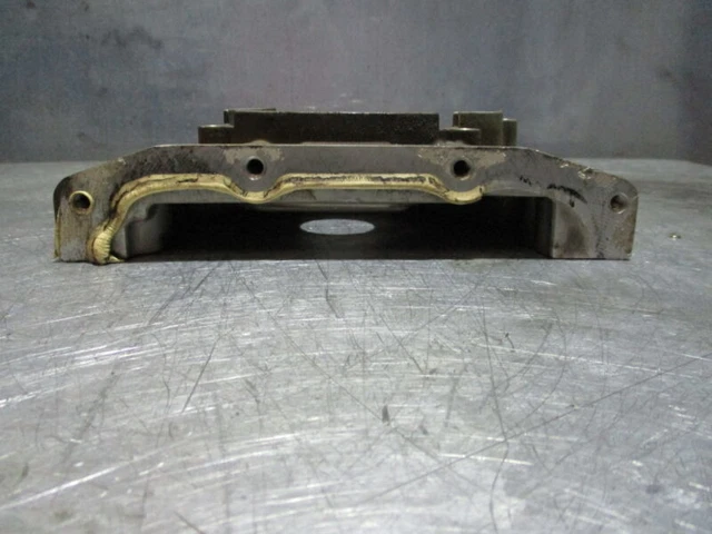 VW AUDI SKODA Seat 2.0 Tdi 16V Front Oil Seal Housing 2009-2015 ...