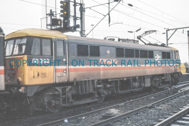UK RAILWAY PHOTOGRAPH Of Class 86 86243. Rm86 (367) £1.70 - PicClick UK