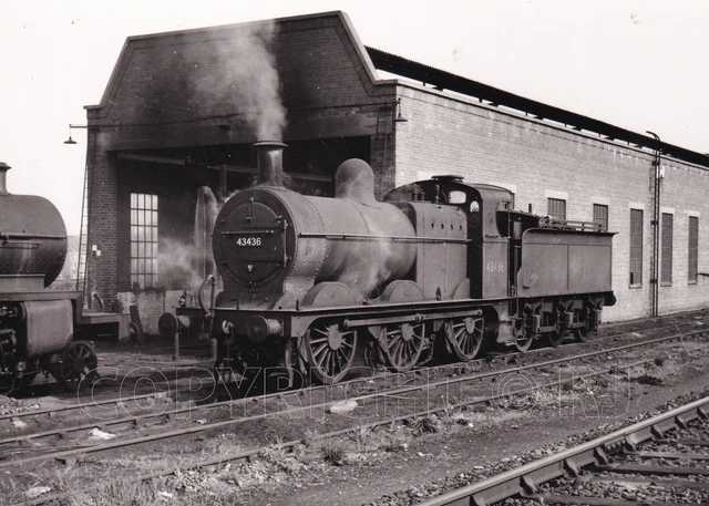 1 BLACK & WHITE 7x5 BR STEAM RAILWAY PRINT PHOTOGRAPH.1960`s £1.10 ...