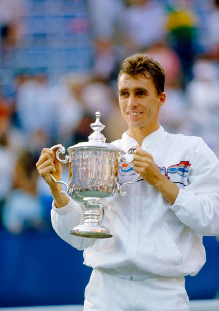 IVAN LENDL OF Czechoslovakia celebrates with the trophy after d- Old ...