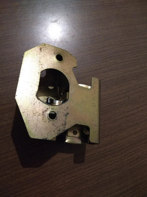 MERCEDES BENZ W123 Boot Trunk Lid Lock Catch 280E 230E 300D 200E £12.00 ...