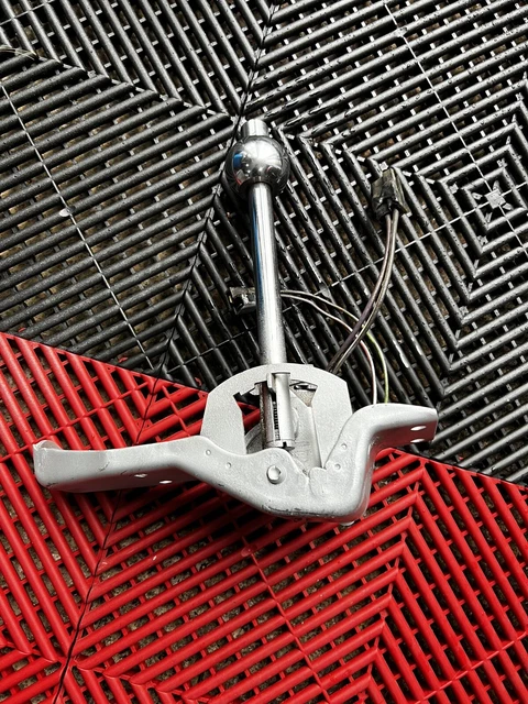 CORVETTE C3 COUPE Automatic Transmission Gear Selector Shifter 78 79 80 ...