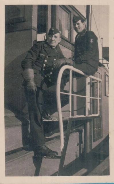 ORIG. FOTO PORTRAIT Kriegsmarine an Bord Uniform Matrosen Orden WW2 2 ...