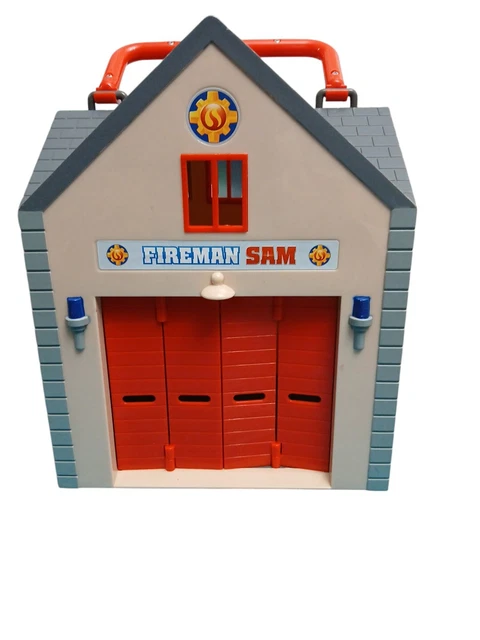 FIREMAN SAM RESCUE Fire Station Toy Deluxe Portable Carry Playset USED ...