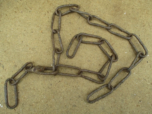 ANTIQUE/VINTAGE WROUGHT IRON Chain- Handmade/Blacksmith Made Part Chain ...