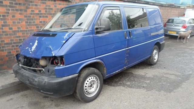VW TRANSPORTER T4 Diesel, Surf Bus, Camper, accident damaged repairable ...