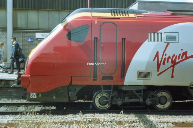 B167N 35MM NEGATIVE Virgin Trains Class 220 220028 @ Wolverhampton (3 ...