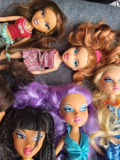 💖 BRATZ DOLL Bundle! 11 Fashion Dolls, Trendy Outfits- Huge Y2K ...