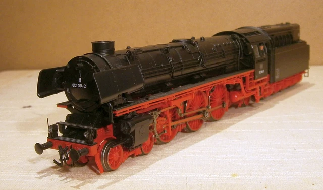 ROCO 43340 DC: DB-Dampflok BR012 064-2 Öl, defekt-bitte lesen EUR 72,00 - PicClick DE